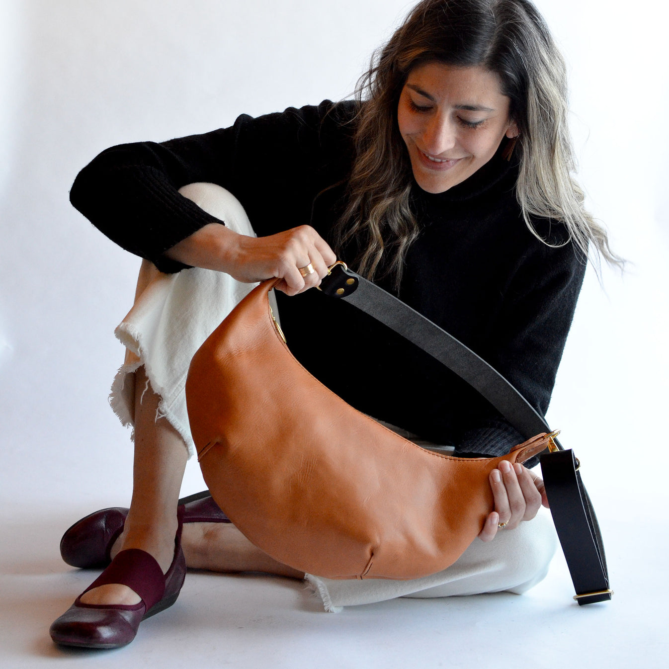 Leather HOBO Crossbody Bag - Natural Character Honey Leather – MOSS BAGS